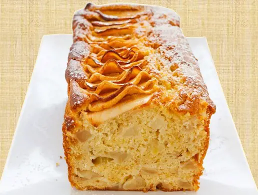 Cake normand aux pommes au calvados - CUISINE TERROIRS